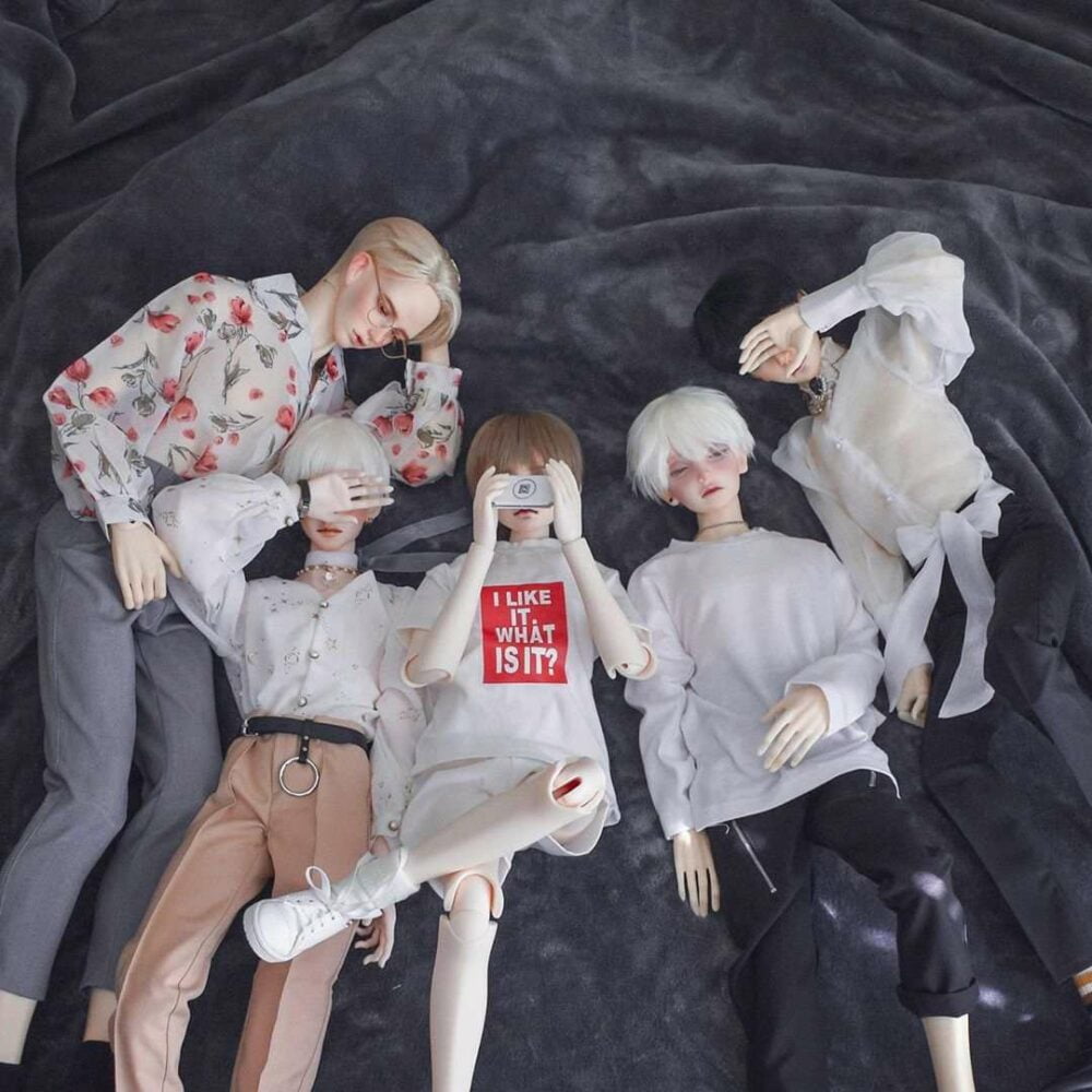 10 Potret Boneka Mirip Manusia, Susah Dibedain dengan yang Asli - Dailysia