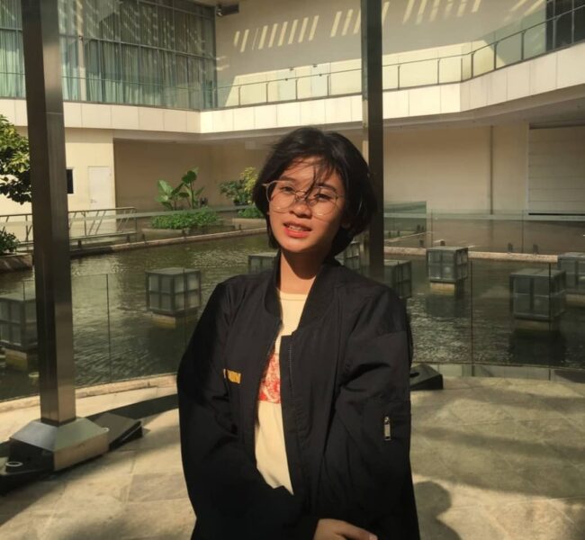 10 Potret Flora Shafiq, Member JKT48 yang Positif Covid-19 - Dailysia