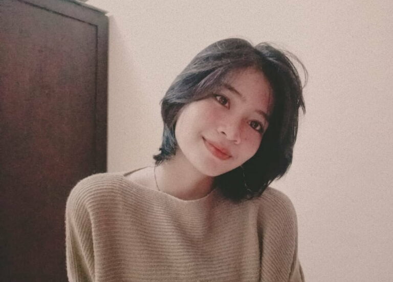 10 Potret Flora Shafiq, Member JKT48 yang Positif Covid-19 - Dailysia