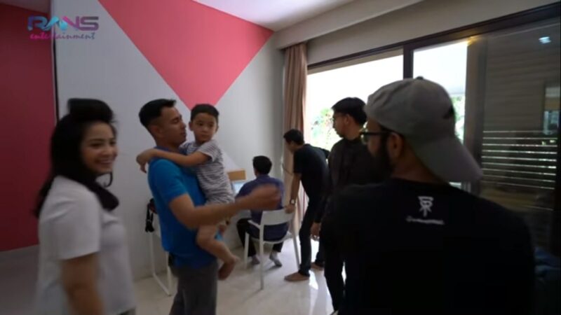 10 Potret Kantor Rans Entertainment, Lengkap dengan Pojok Camilan ...