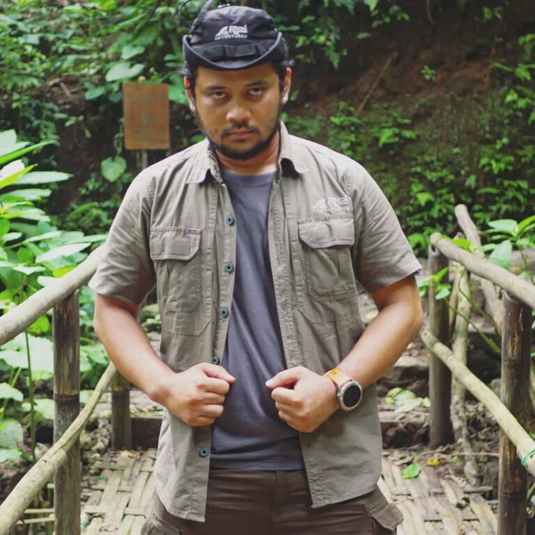 Panji Petualang - Biodata, Profil, Fakta, Umur, Agama, Istri, Film