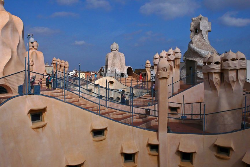 Antoni Gaudi, Arsitek Legendaris yang Karyanya Mengubah Barcelona