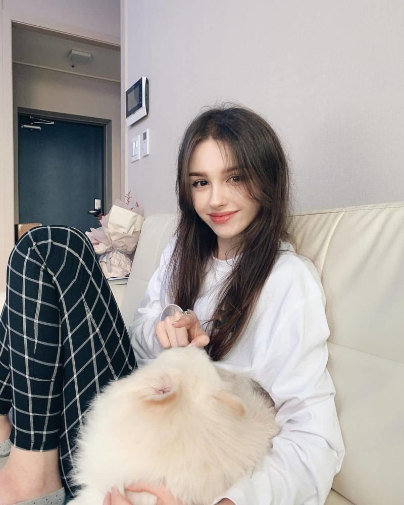 Elina Karimova - Biodata, Profil, Fakta, Umur, Agama, Pacar, Karier