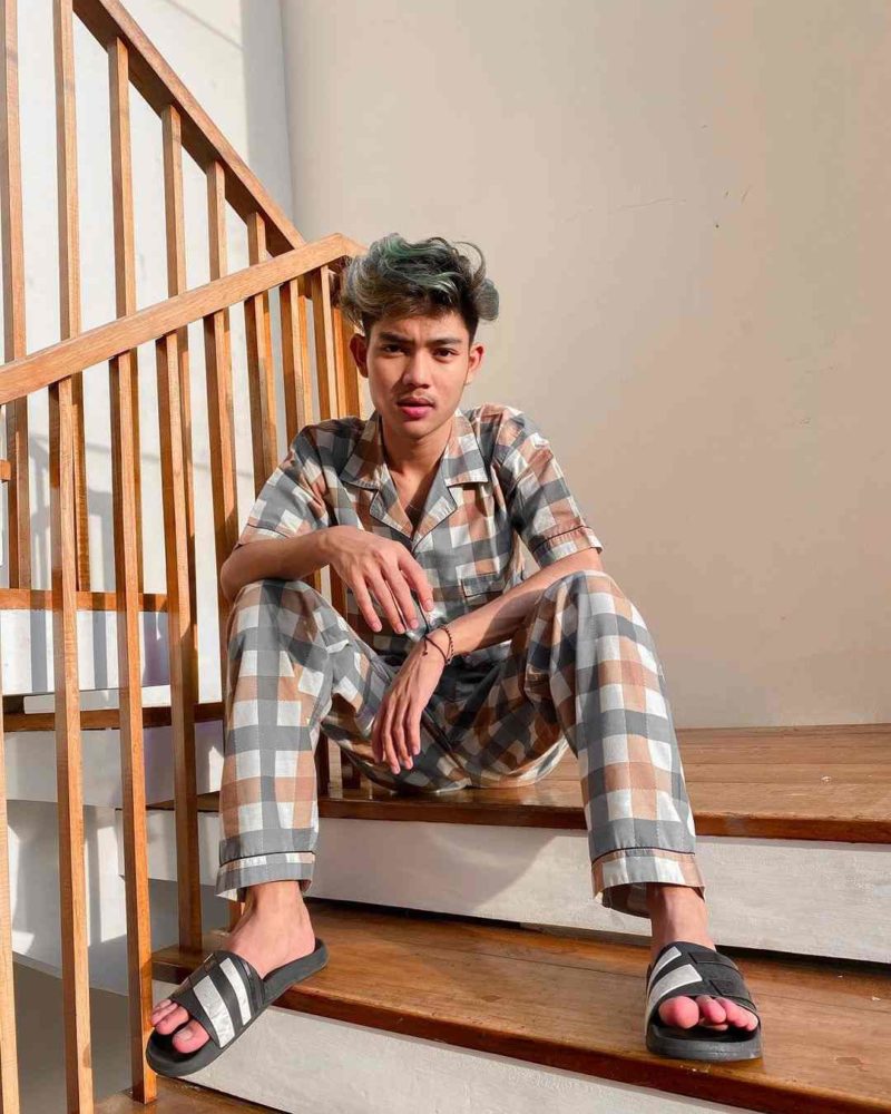 10 Potret Sandy Saputra, Raja TikTok Indonesia dengan Jutaan Followers ...