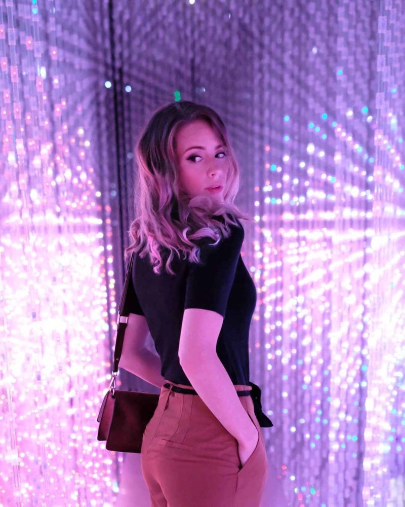 Chelsey Frank - Biodata, Profil, Fakta, Umur, Agama, Suami,