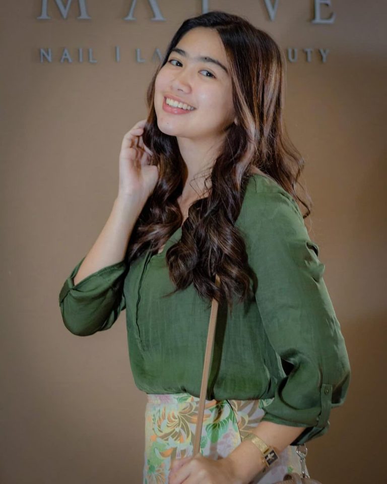 10 Potret Josephine Firmstone, Aktris Blasteran Australia Makassar yang ...
