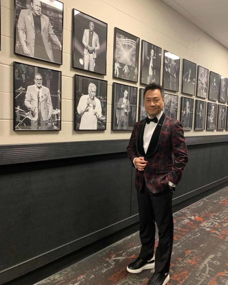 10 Potret Terbaru Wayne Lai, Pemeran Cu Pat Kay di Serial Kera Sakti