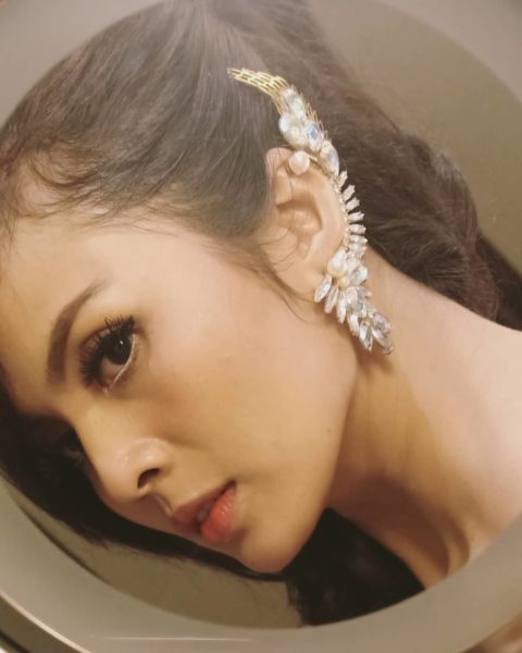 10 Pesona Widi Dwinanda, Aktris dan Presenter yang Masih Bak ABG - Dailysia