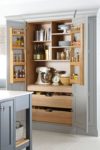 10 Ide Desain Pantry Biar Dapur Tetap Tampak Rapi - Dailysia