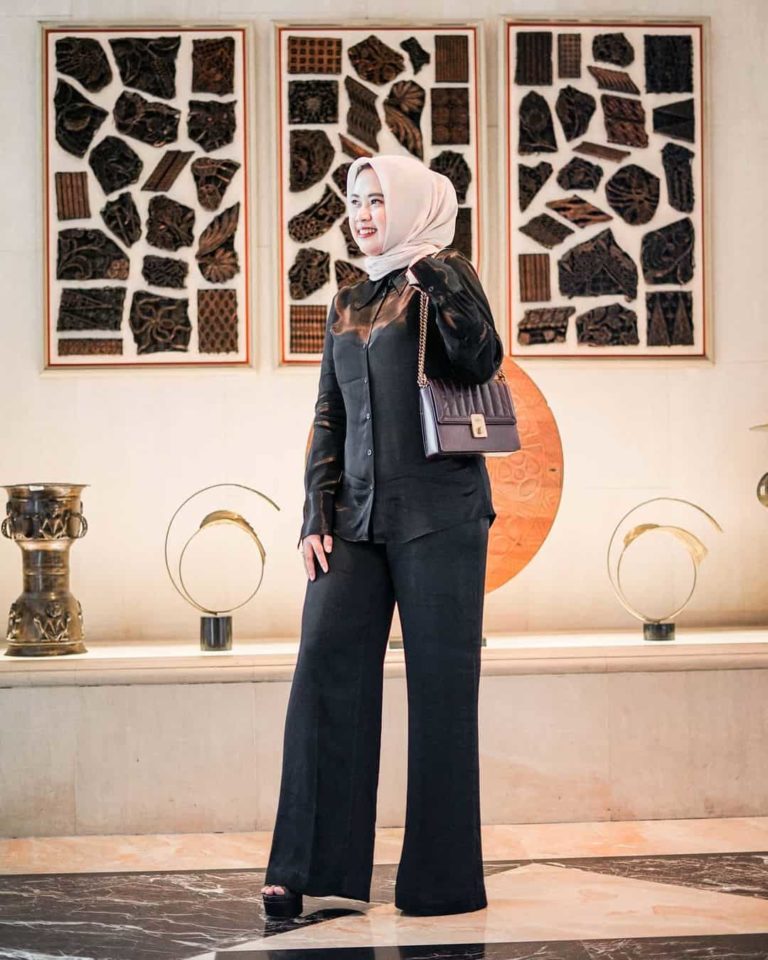 10 Potret Desi Indarti, Pebisnis yang Sukses di Usia Muda - Dailysia