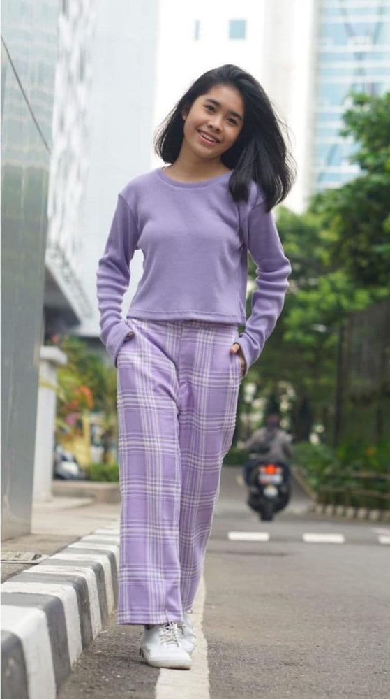 10 Potret Artis Cilik Alifa Lubis yang Kini Beranjak Remaja - Dailysia
