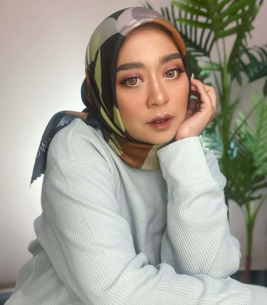 Ini Vindy - Biodata, Profil, Fakta, Umur, Agama, Pacar, Karier