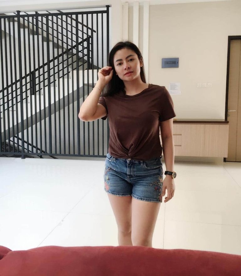 Vitalia Sesha - Biodata, Profil, Fakta, Umur, Agama, Pacar, Karier