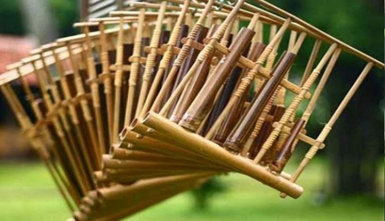 Alat Musik Kebanggaan Indonesia, 10 Fakta Angklung yang Harus Diketahui ...