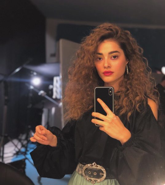 Simay Barlas - Biodata, Profil, Fakta, Agama, Umur, Pacar, Karier