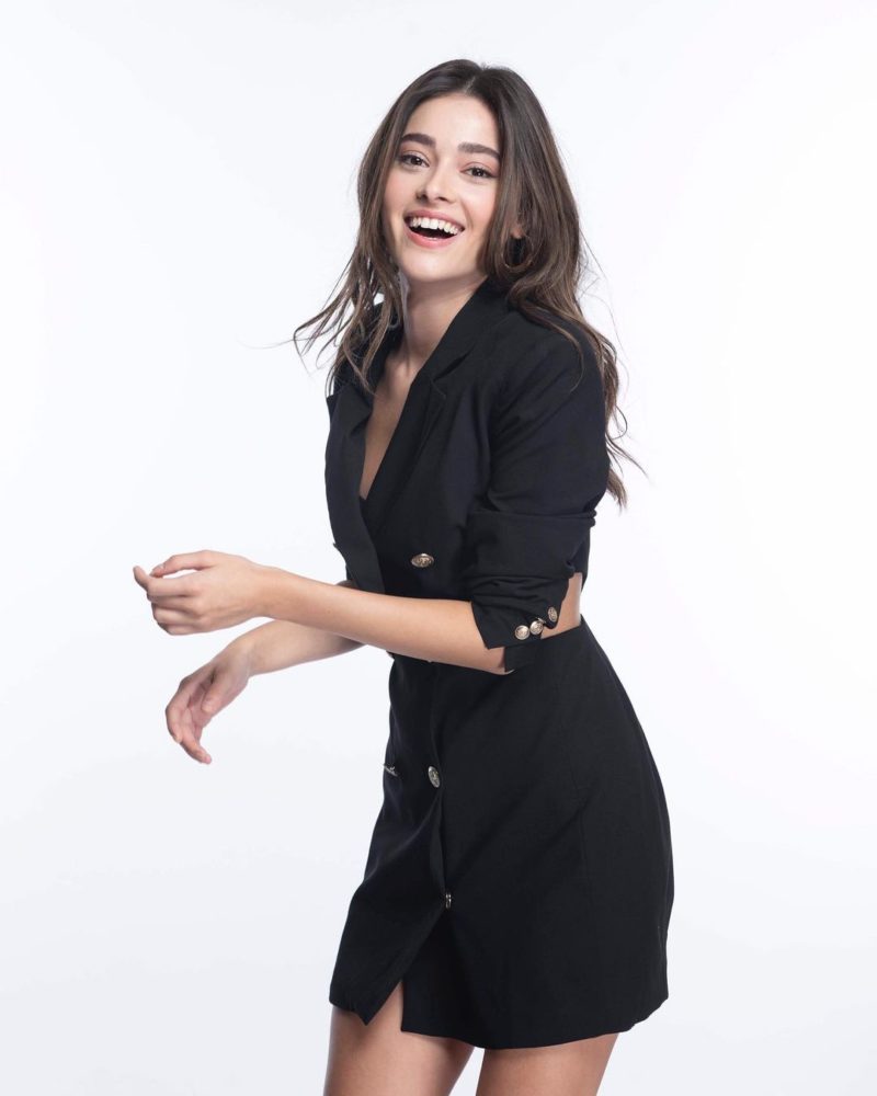 Simay Barlas - Biodata, Profil, Fakta, Agama, Umur, Pacar, Karier