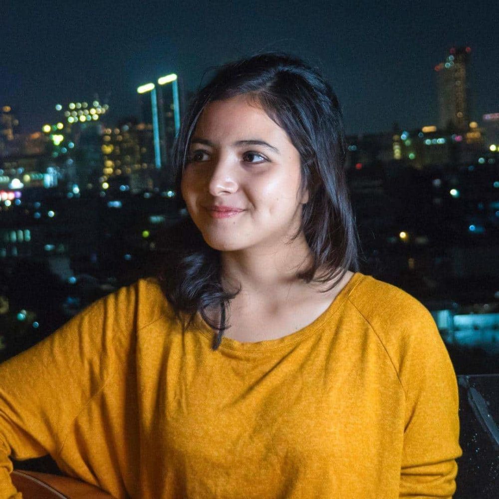 10 Potret Bulan Sutena, Seleb TikTok Manis dengan Segudang Bakat 10 Potret Bulan Sutena, Seleb TikTok Manis dengan Segudang Bakat