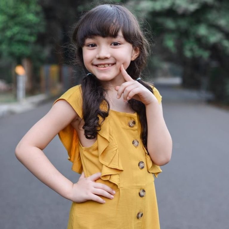 8 Pemain Cinta Untuk Bunda, Makayla Rose Pemeran Utama - Dailysia