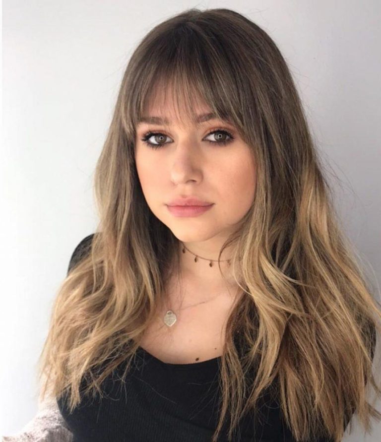 10 Model Poni untuk Wajah Bulat yang Mudah Diterapkan - Dailysia