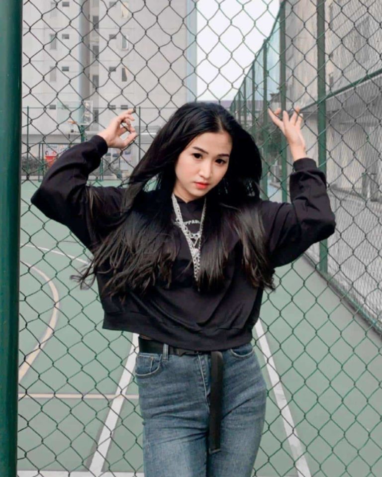 Venny Alberti - Biodata, Profil, Fakta, Umur, Agama, Pacar, Karier