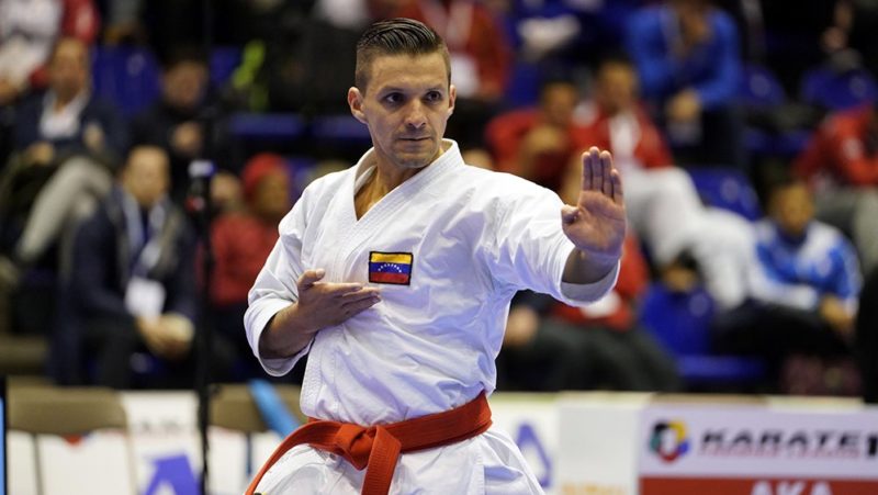 Karate: Sejarah, Teknik Dasar, Aturan Pertandingan, dan Istilah Penting