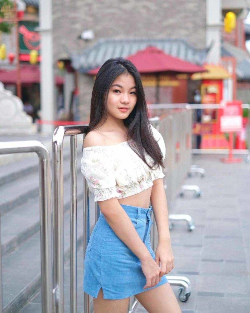 10 Pesona Pricilia Micca, Dancer Imut Iklan Shopee Tukul Arwana