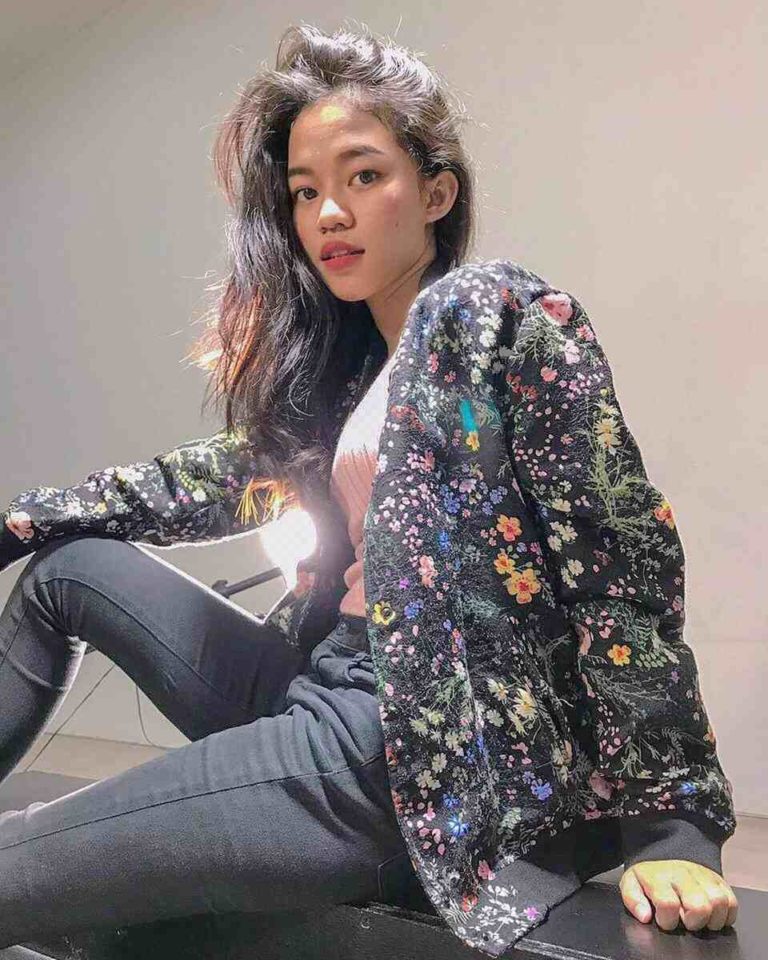 Bikin Pangling, 10 Pesona Ummi Quary Eks Pemain Lenong Bocah