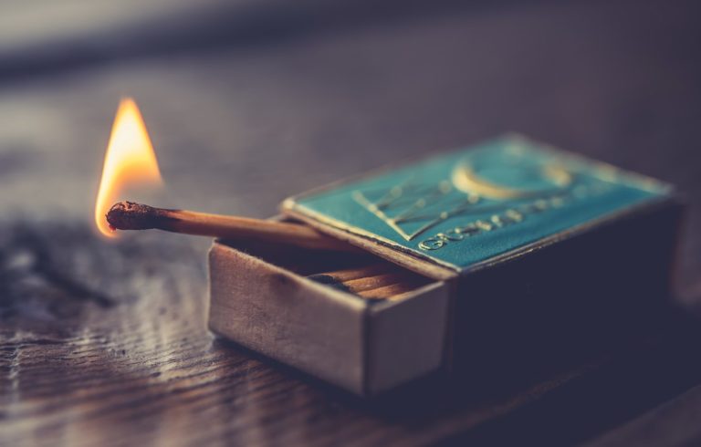 Sejarah Korek Api, Dahulu Pernah Menjadi Simbol Status Sosial - Dailysia