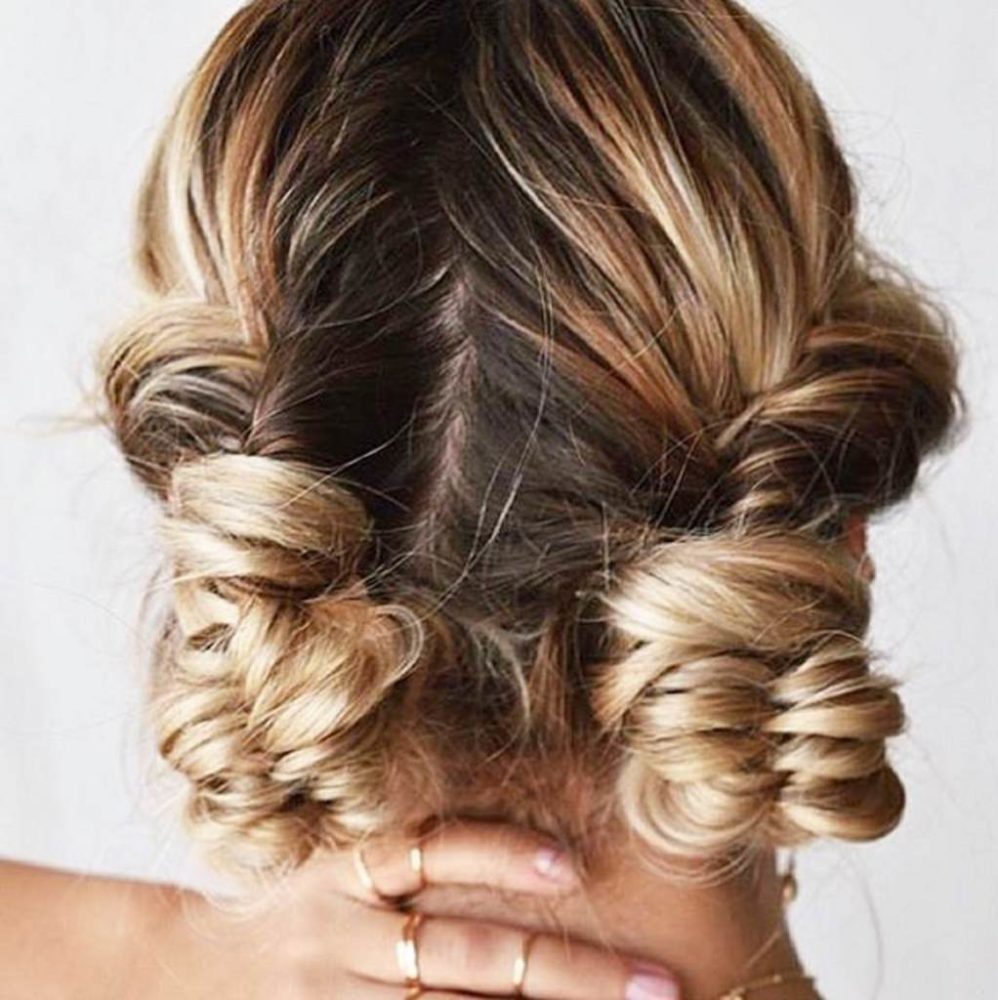 Tampil Imut, 10 Gaya Rambut dengan Model Kepang Dua - Dailysia