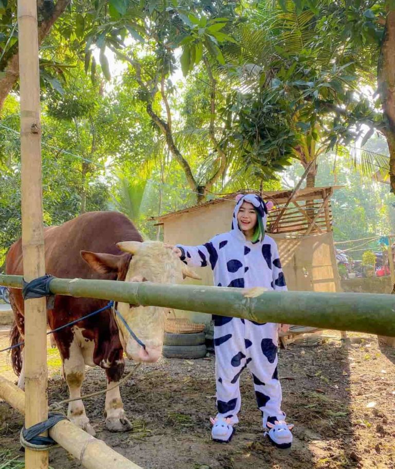 Cahyaniryn - Biodata, Profil, Fakta, Umur, Agama, Pacar, Karier