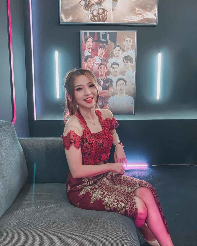 Clara Mongstar - Biodata, Profil, Fakta, Umur, Agama, Pacar, Karier