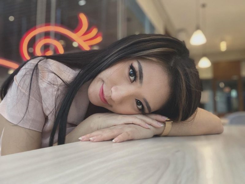 Clara Mongstar - Biodata, Profil, Fakta, Umur, Agama, Pacar, Karier