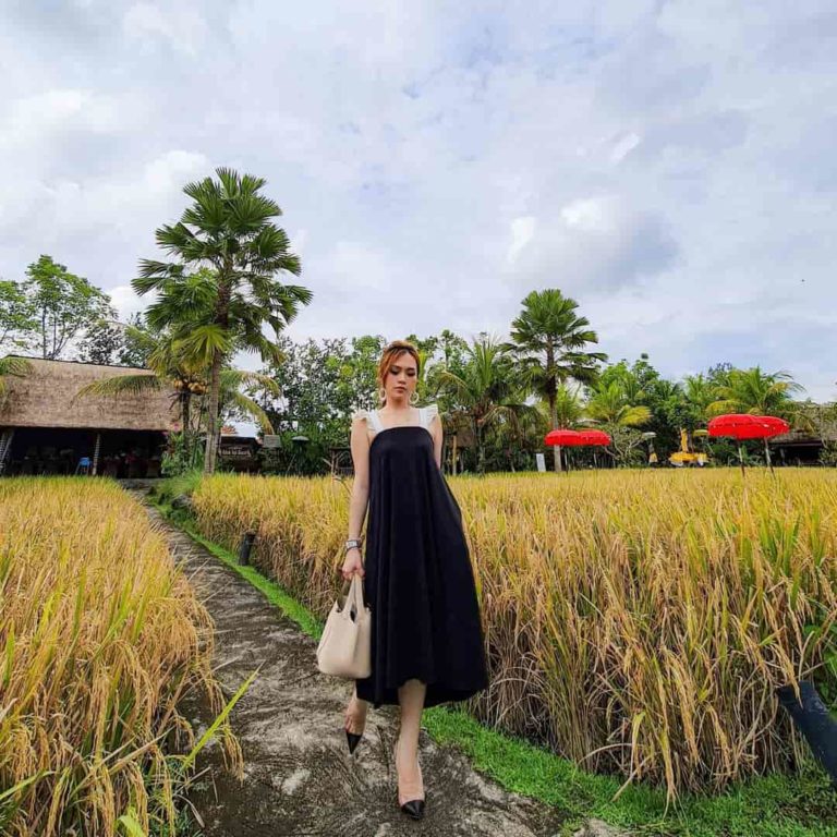 Jessica Forrester - Biodata, Profil, Fakta, Umur, Agama, Suami