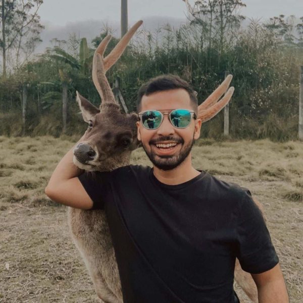 Hassan Alaydrus - Biodata, Profil, Fakta, Umur, Agama, Istri, Karier