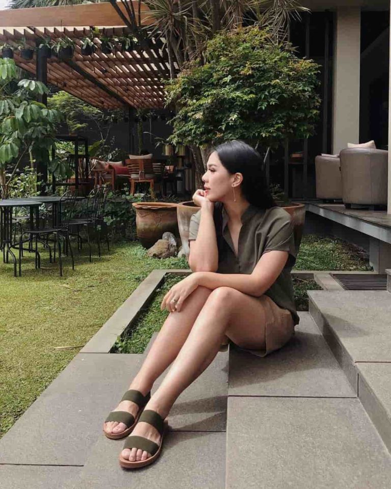 Devina Hermawan - Biodata, Profil, Fakta, Umur, Agama, Suami