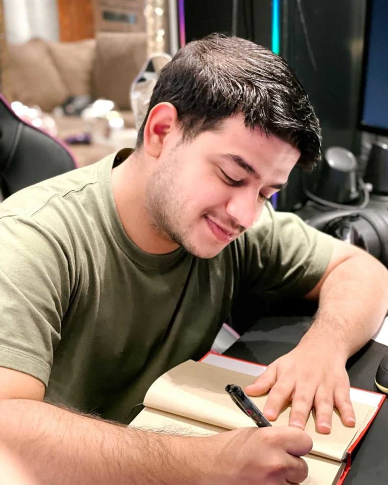 Fadil Jaidi - Biodata, Profil, Fakta, Umur, Agama, Pacar, Karier