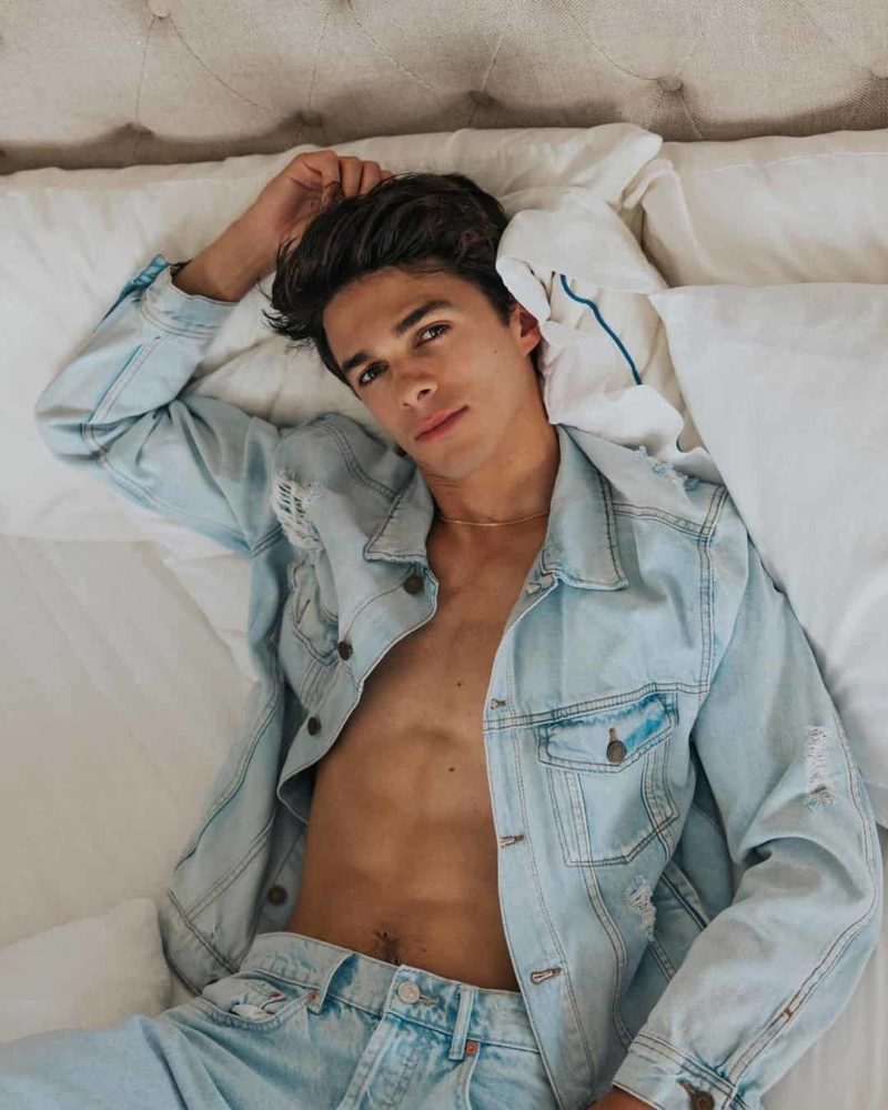 Brent Rivera - Biodata, Profil, Fakta, Umur, Agama, Pacar, Karier