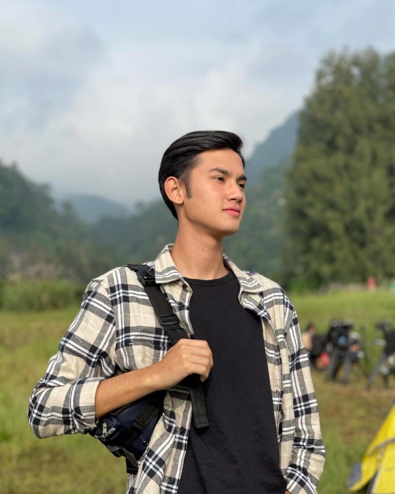 Clay Gribble - Biodata, Profil, Fakta, Umur, Agama, Pacar, Film