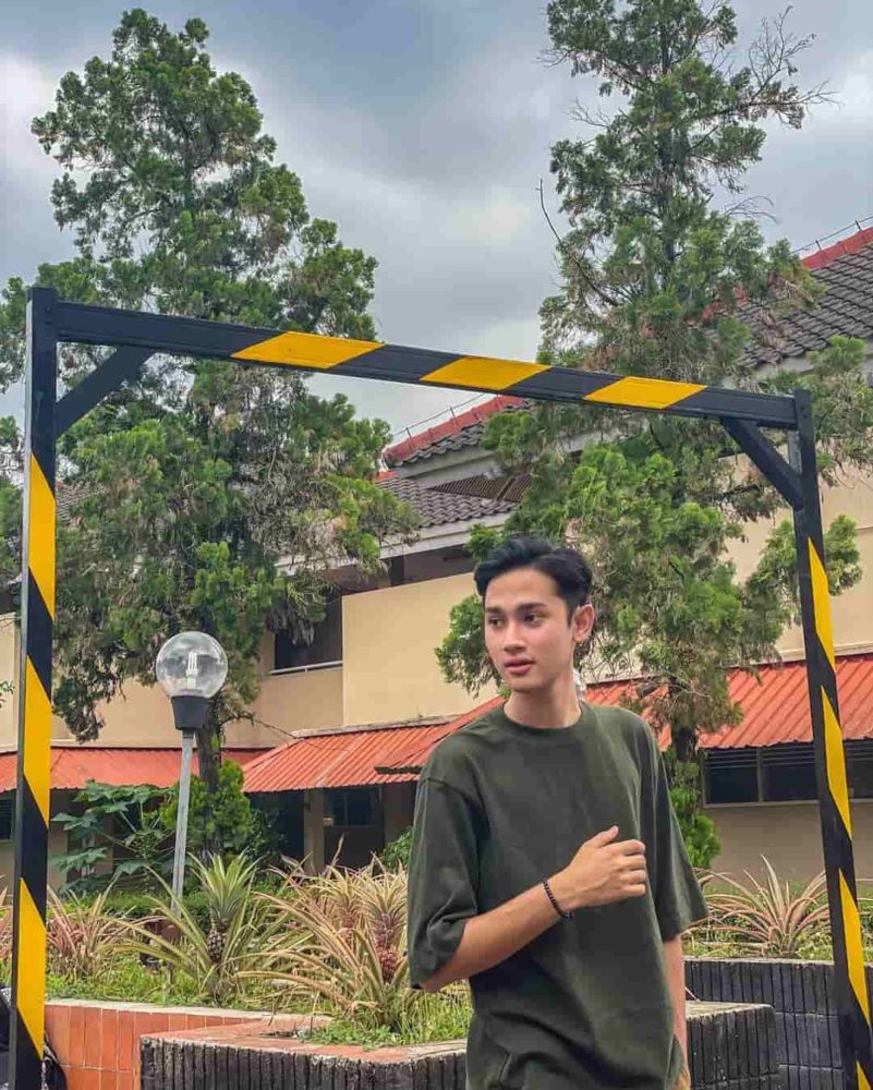 Clay Gribble - Biodata, Profil, Fakta, Umur, Agama, Pacar, Film