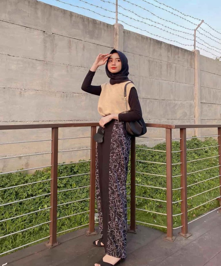 Savira Malik - Biodata, Profil, Fakta, Umur, Agama, Pacar, Karier