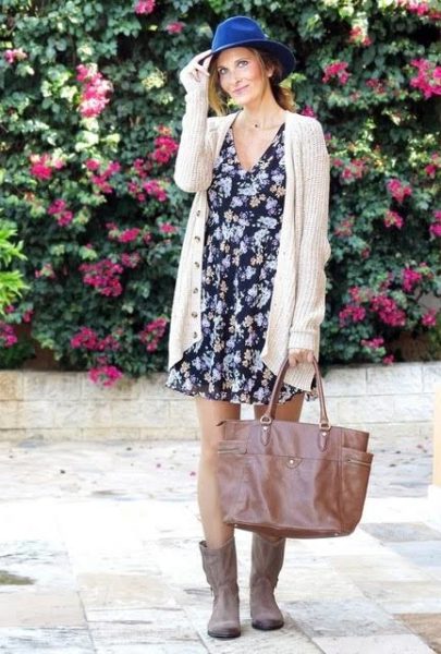 10 OOTD Cardigan Rajut, Bisa Dipakai Sehari-hari - Dailysia