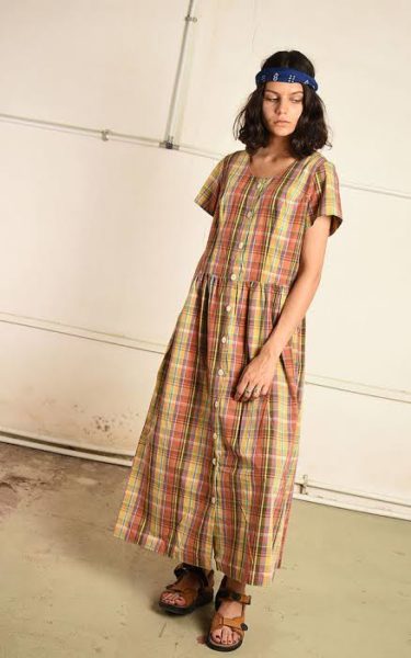 10 Inspirasi Baju Vintage 90an, Stylish Modis - Dailysia