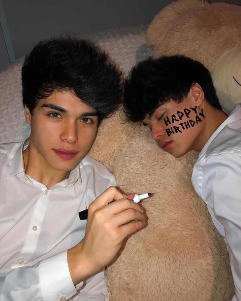 Alan Stokes - Biodata, Profil, Fakta, Umur, Agama, Pacar, Karier