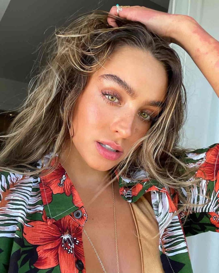 Sommer Ray - Biodata, Profil, Fakta, Umur, Agama, Pacar, Karier