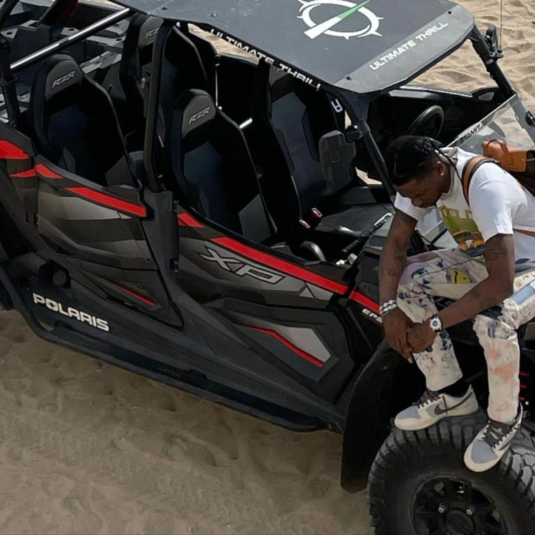 Travis Scott - Biodata, Profil, Fakta, Umur, Agama, Pacar, Karier