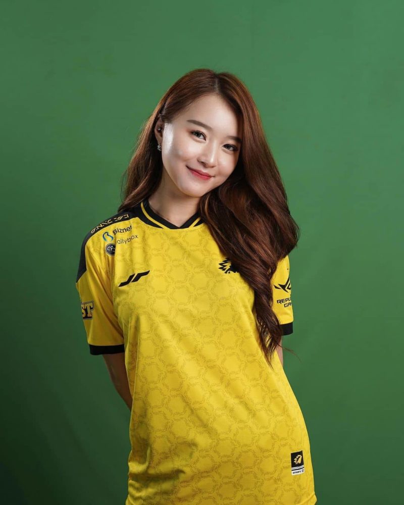 ONIC Vior - Biodata, Profil, Fakta, Umur, Agama, Pacar, Karier