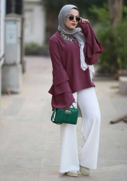 10 Ide Padu Padan Baju Ruffle yang Bikin Rame - Dailysia