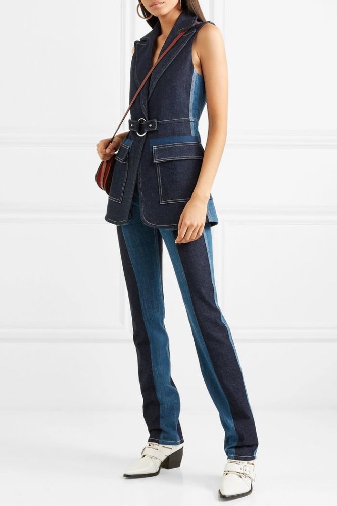 Tampil Beda, 10 Inspirasi Celana Jeans Two Tone - Dailysia