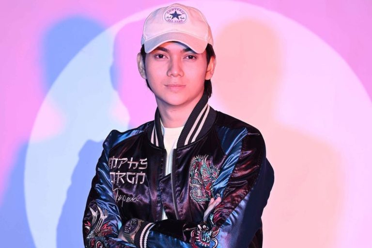 Ajil Ditto - Biodata, Profil, Fakta, Umur, Agama, Pacar, Karier