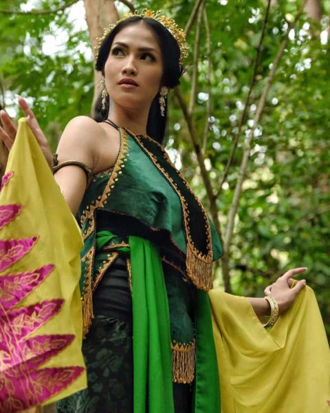 Aulia Sarah - Biodata, Profil, Fakta, Umur, Agama, Pacar, Film